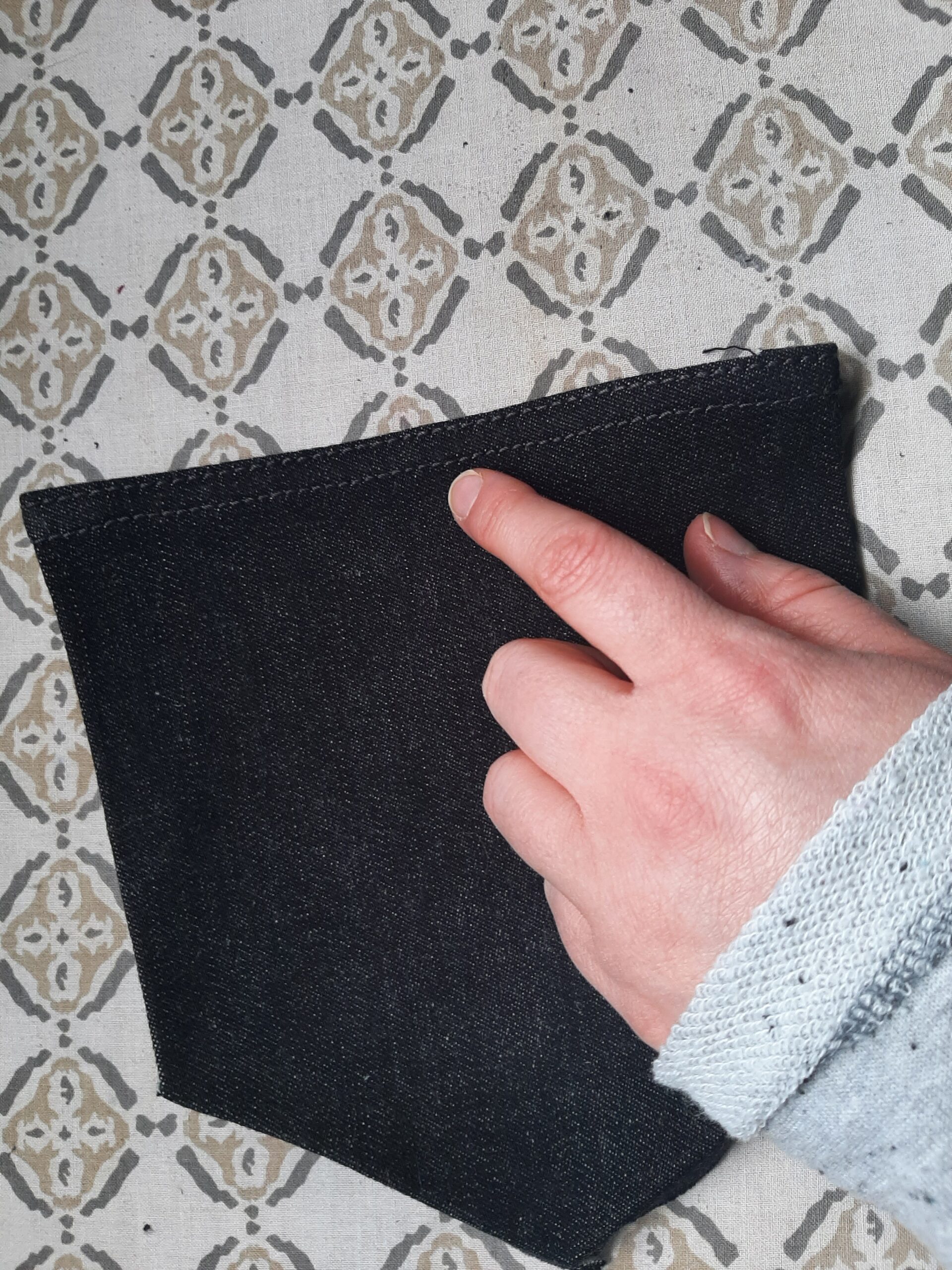 Sewing Back Pockets On Jeans Made Easy - Gather and Ease